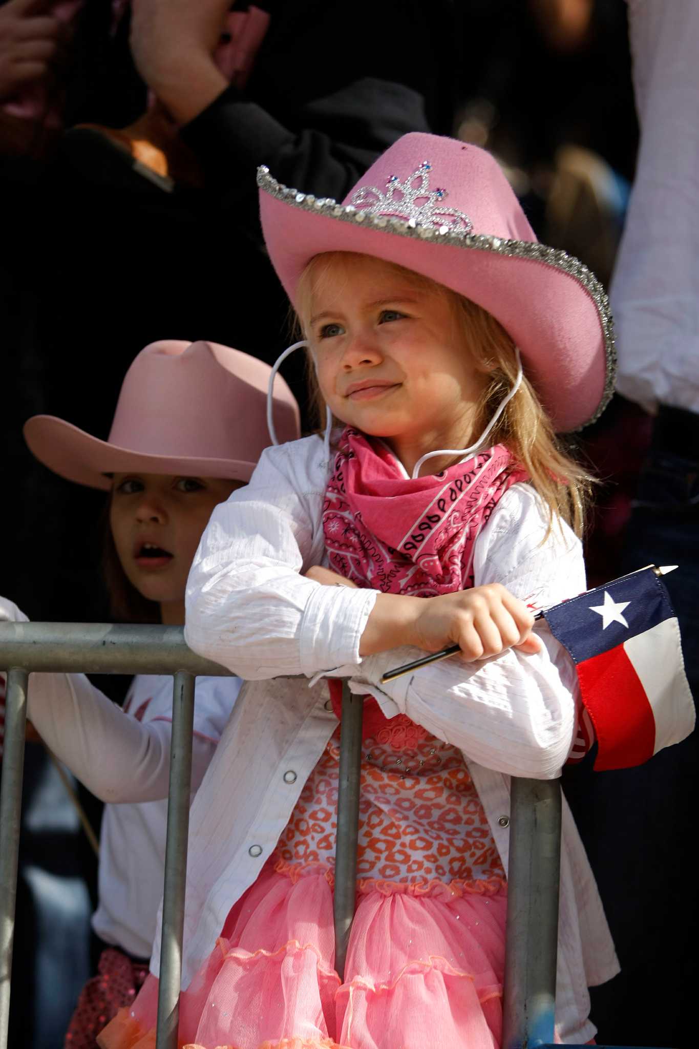 Extra day enhances rodeo fun this year