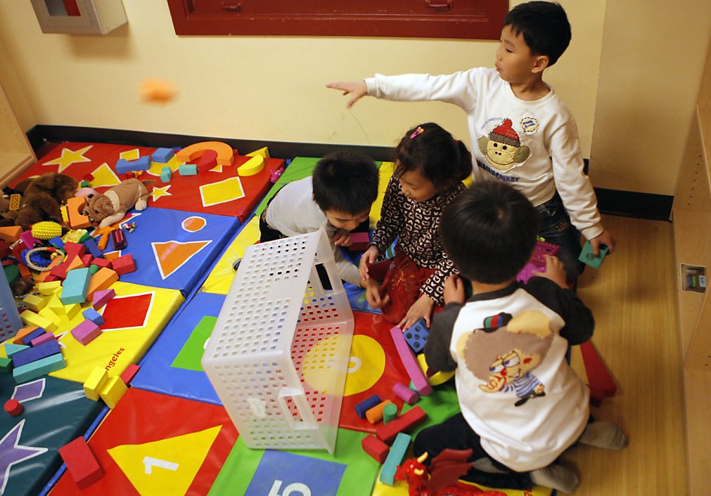 Chinatown YMCA links cultures, generations