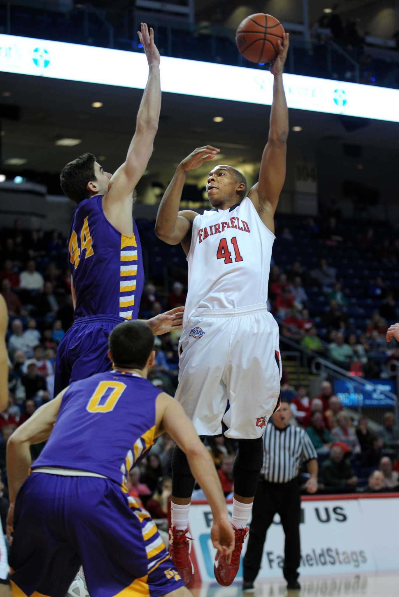 Stags show little in BracketBuster loss to Albany