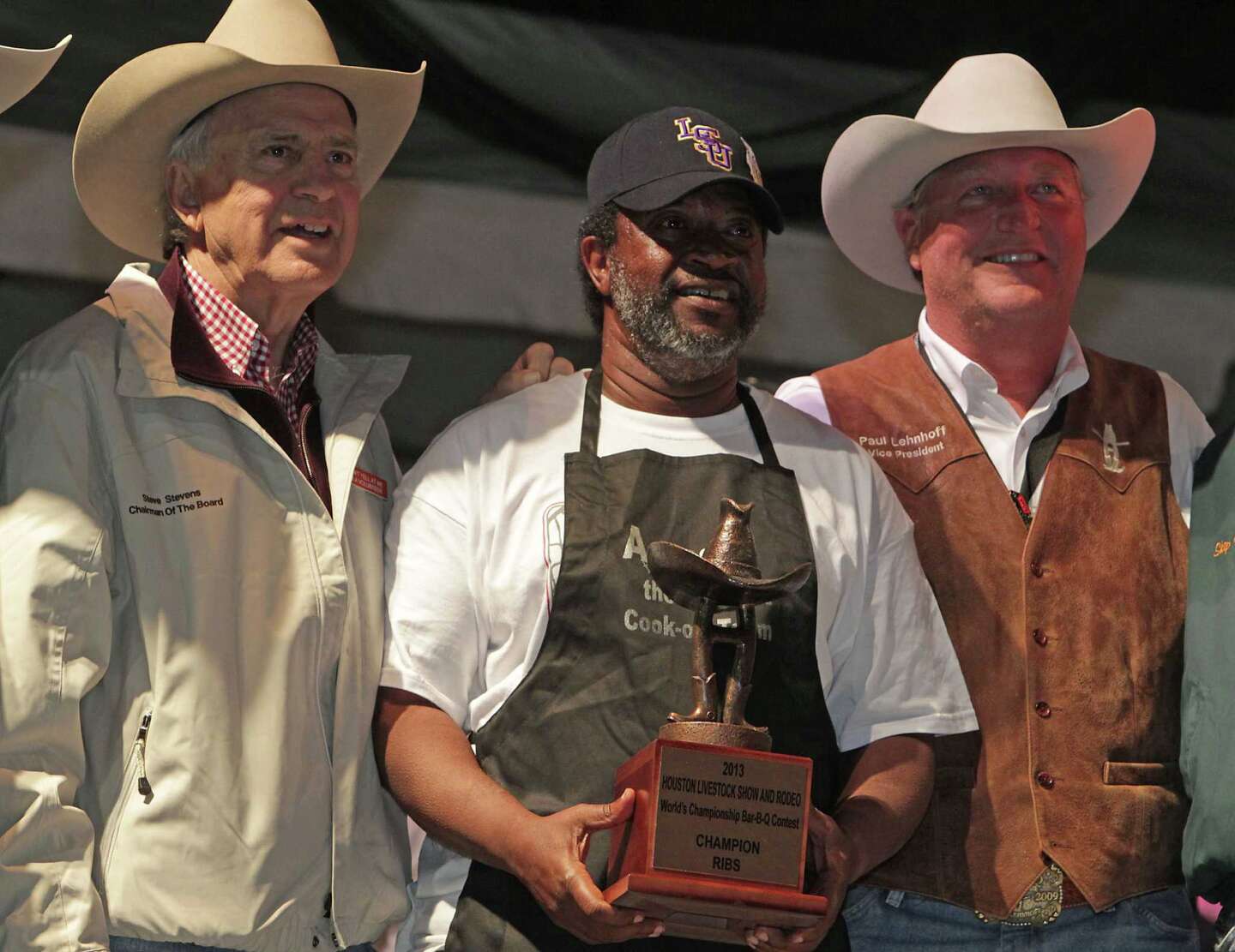 Houston team wins top award at Rodeo barbecue competition