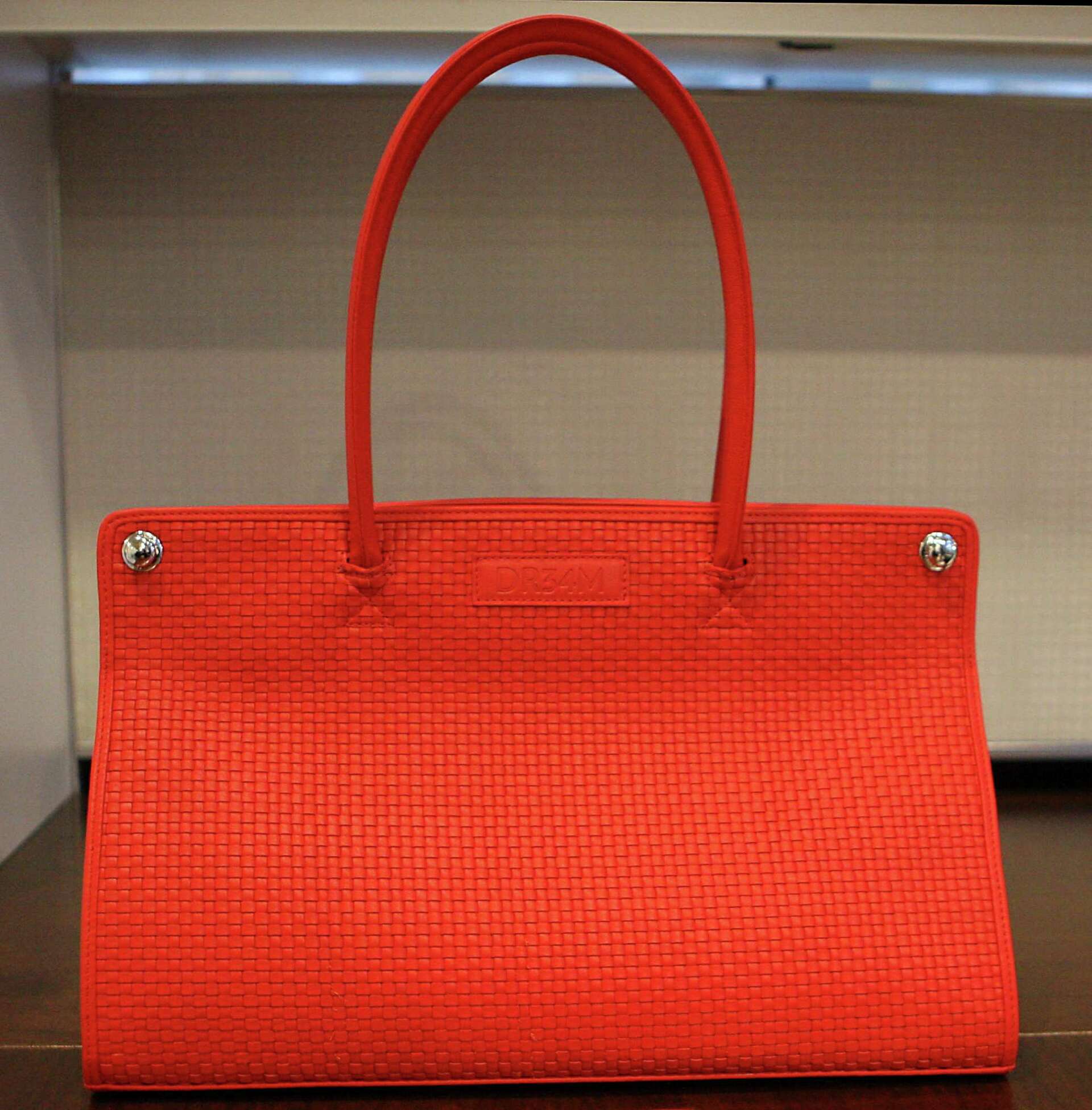 Hakeem Olajuwon's DR34M Line Debuts At Knolls