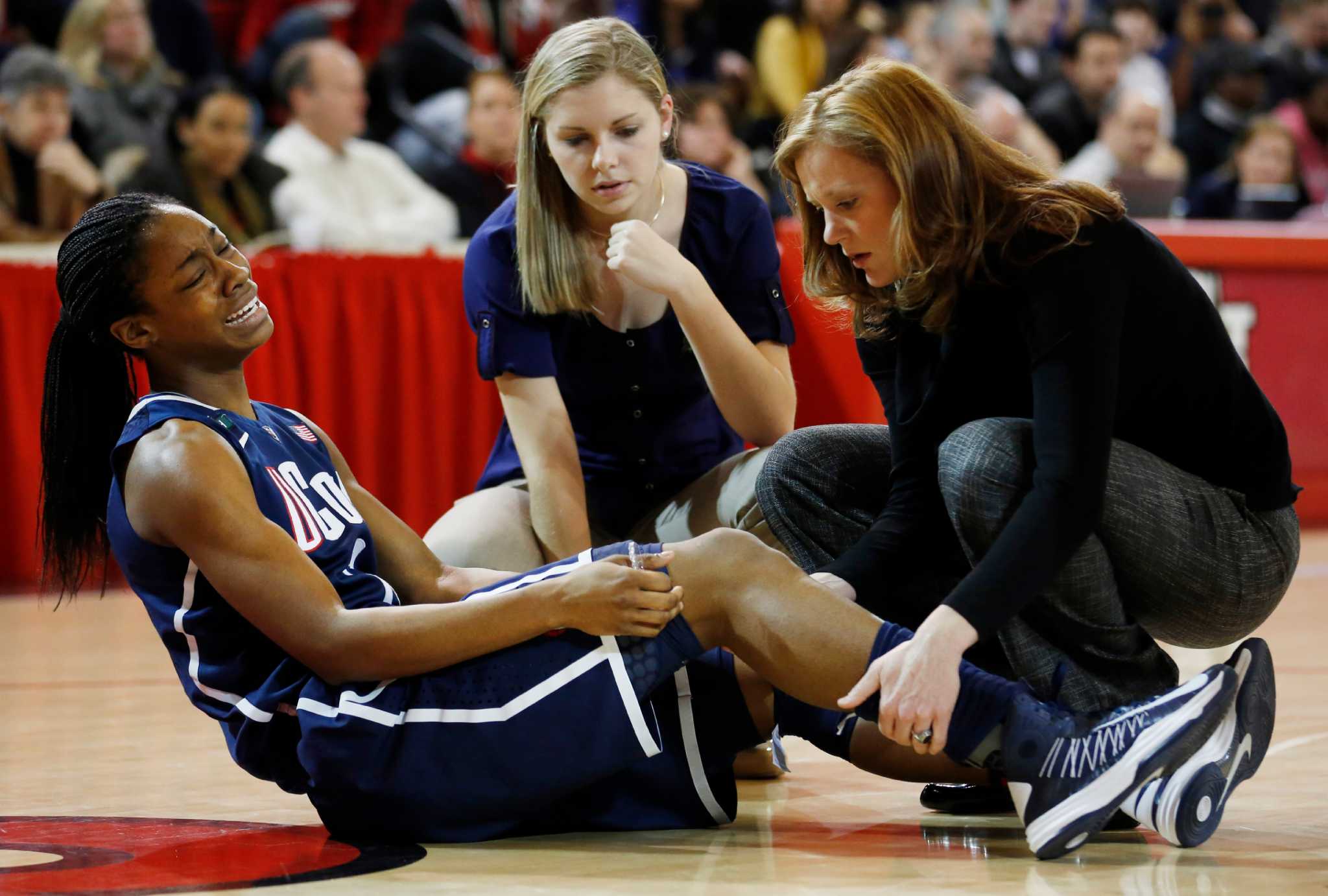 Banks stays upbeat despite torn ACL