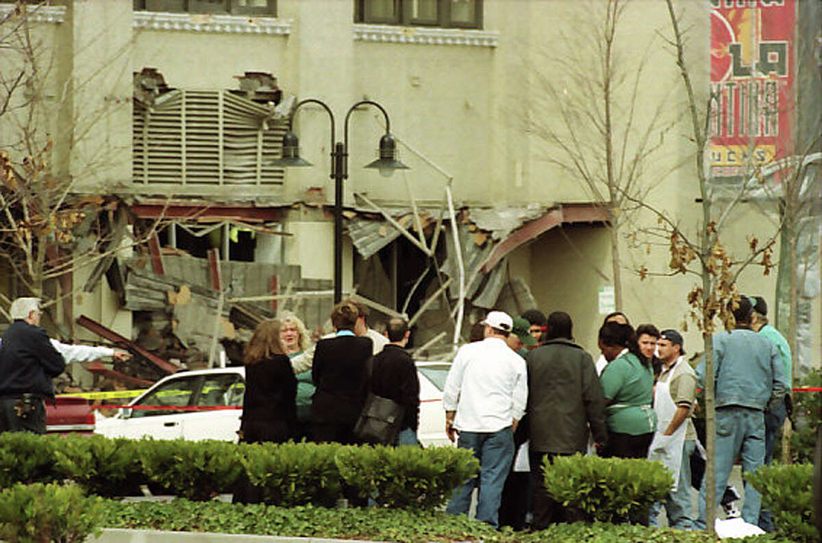 Nisqually earthquake 2001: Previously unpublished photos