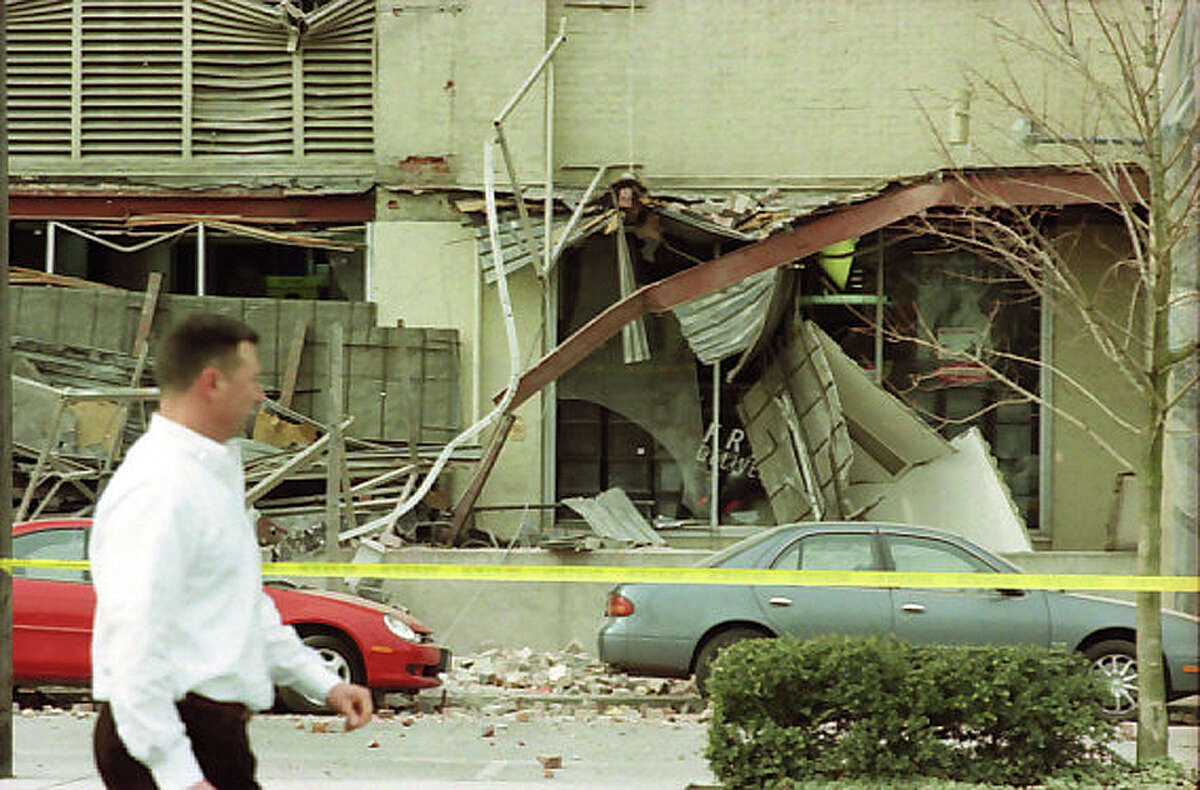 Nisqually earthquake 2001: Previously unpublished photos