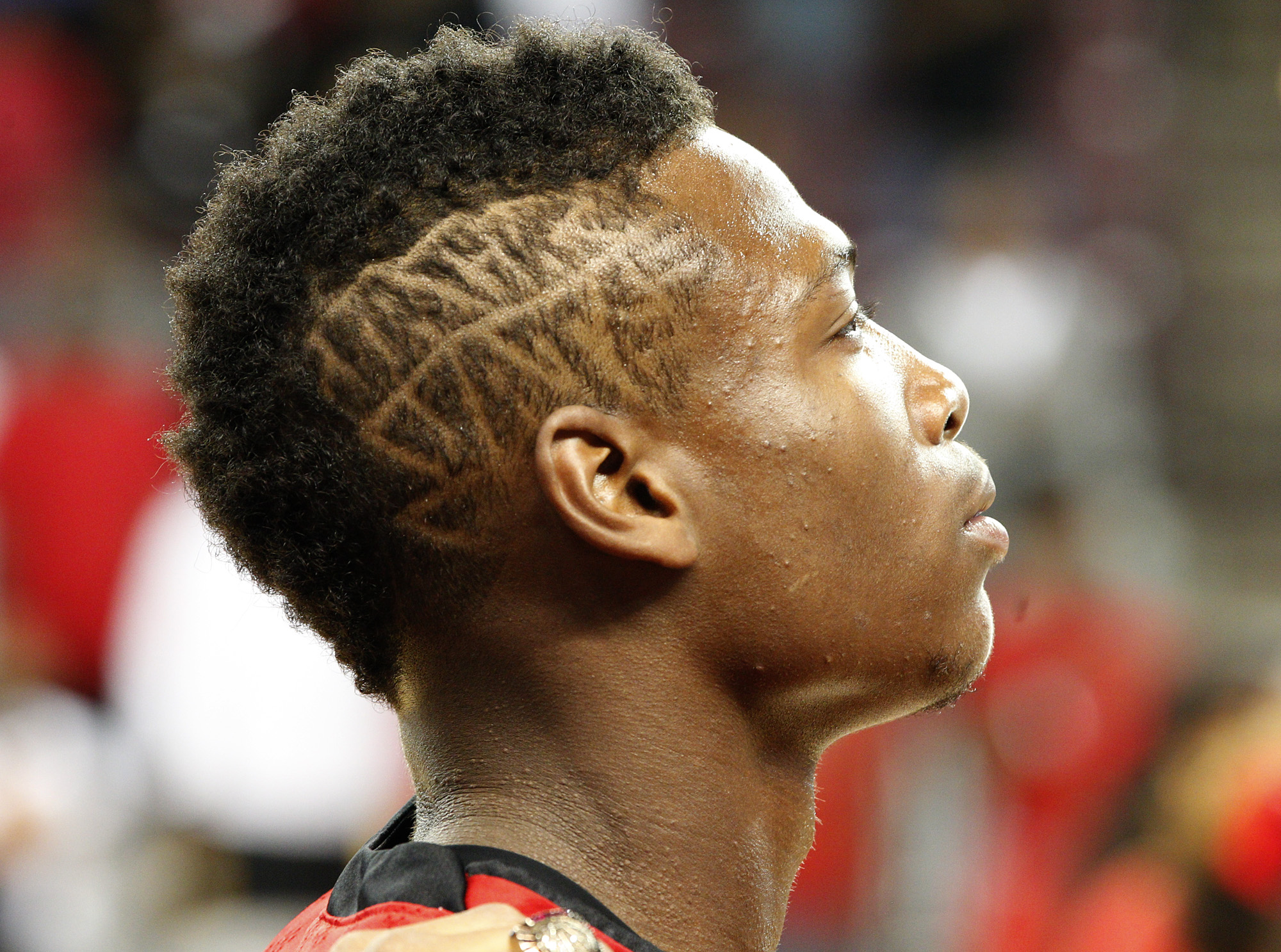 Does No. 1 Yates impact local basketball teams' playoff success?