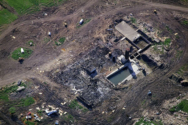 25 years later, a look back at the Waco siege and Branch Davidians ...