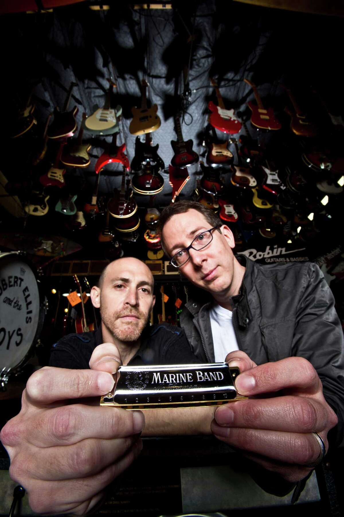 Do not underestimate power of the harmonica