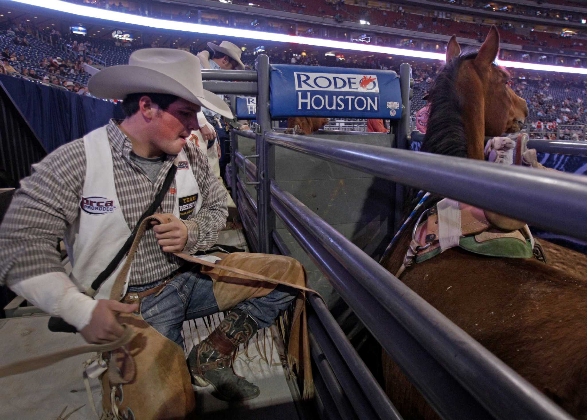 Local Rider Shines at Rodeo