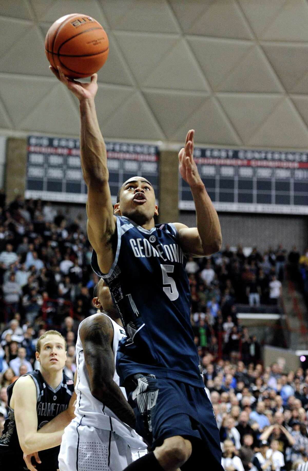 No. 7 Georgetown escapes in two overtimes against UConn