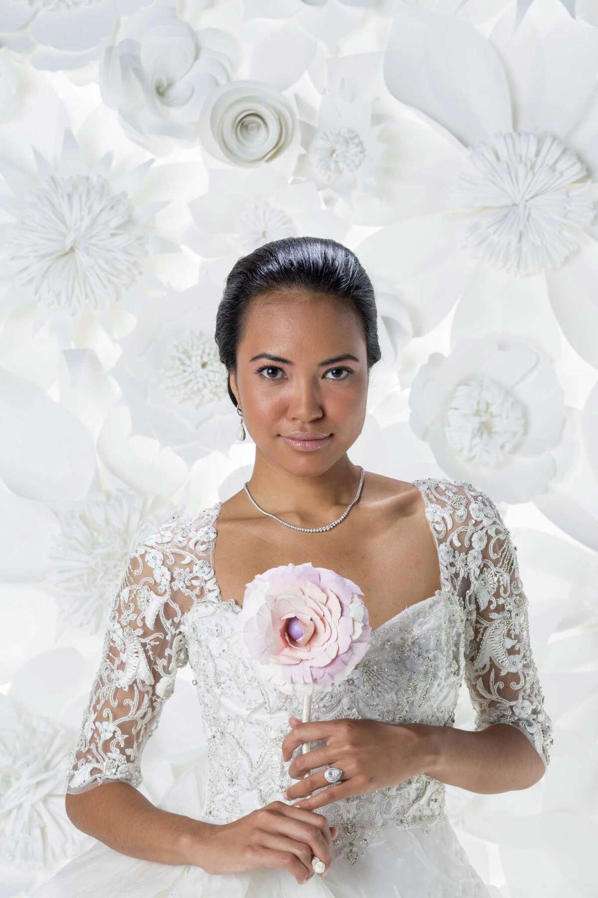 Meet Balushka, the Ukrainian whose paper designs are a cut above