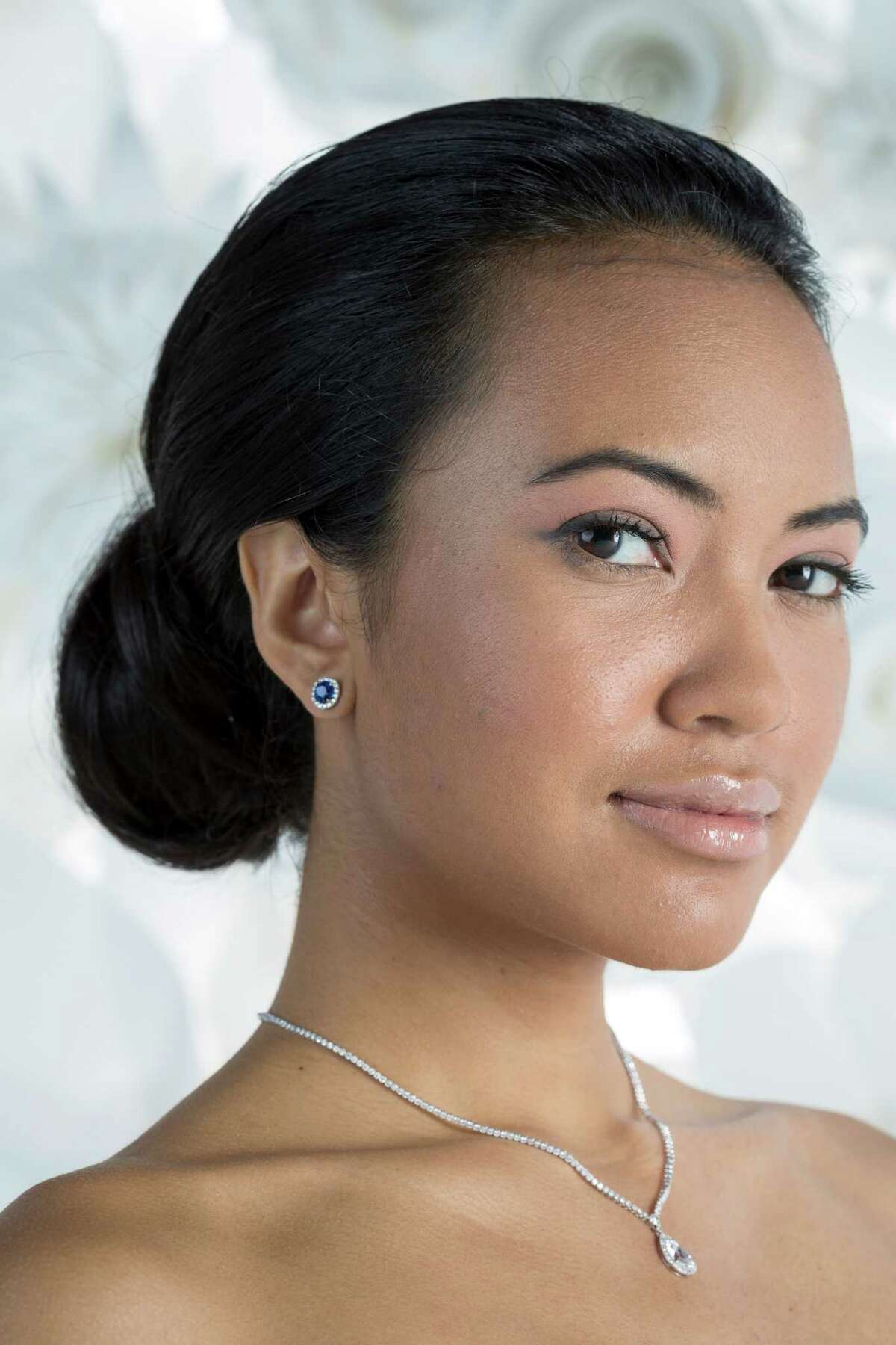 Meet Balushka, the Ukrainian whose paper designs are a cut above