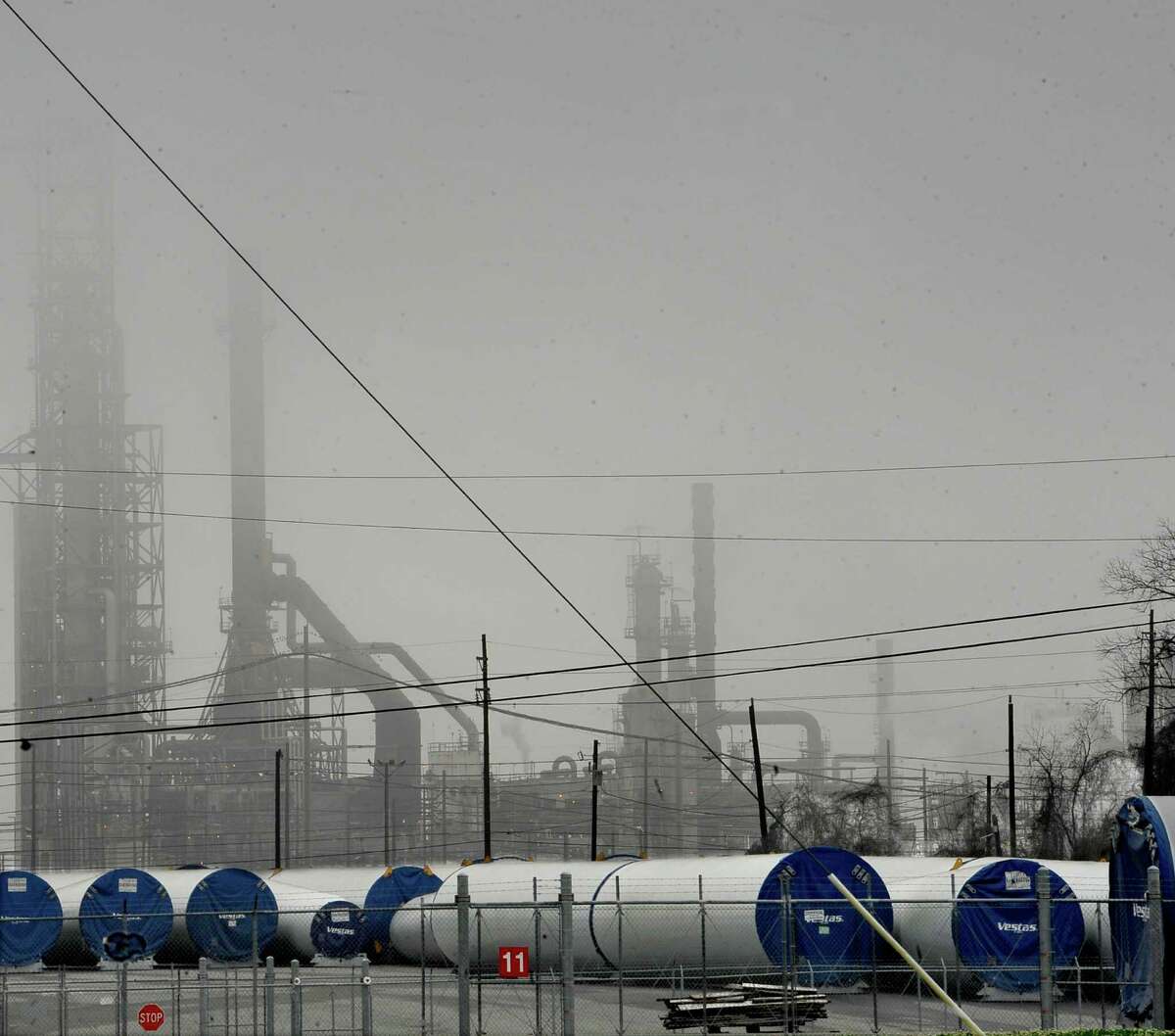 Report: ExxonMobil Beaumont to double in size