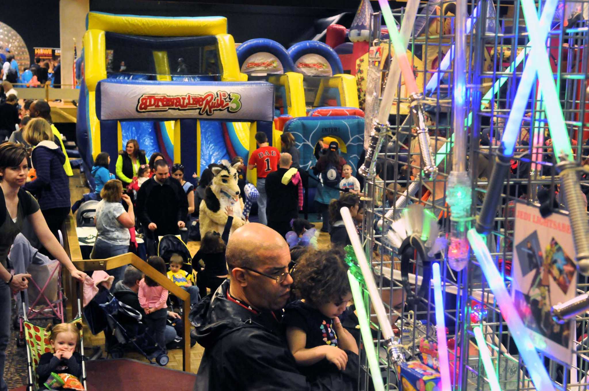 Photos: Where kids clown around