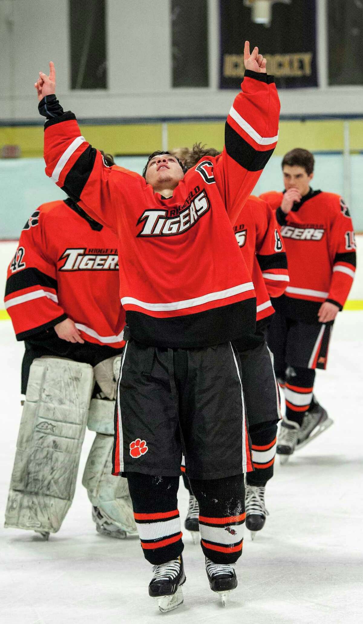 Ridgefield repeats as FCIAC Boys Hockey champs