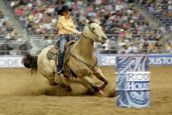 Speedy Pierce has field over a barrel at RodeoHouston ...