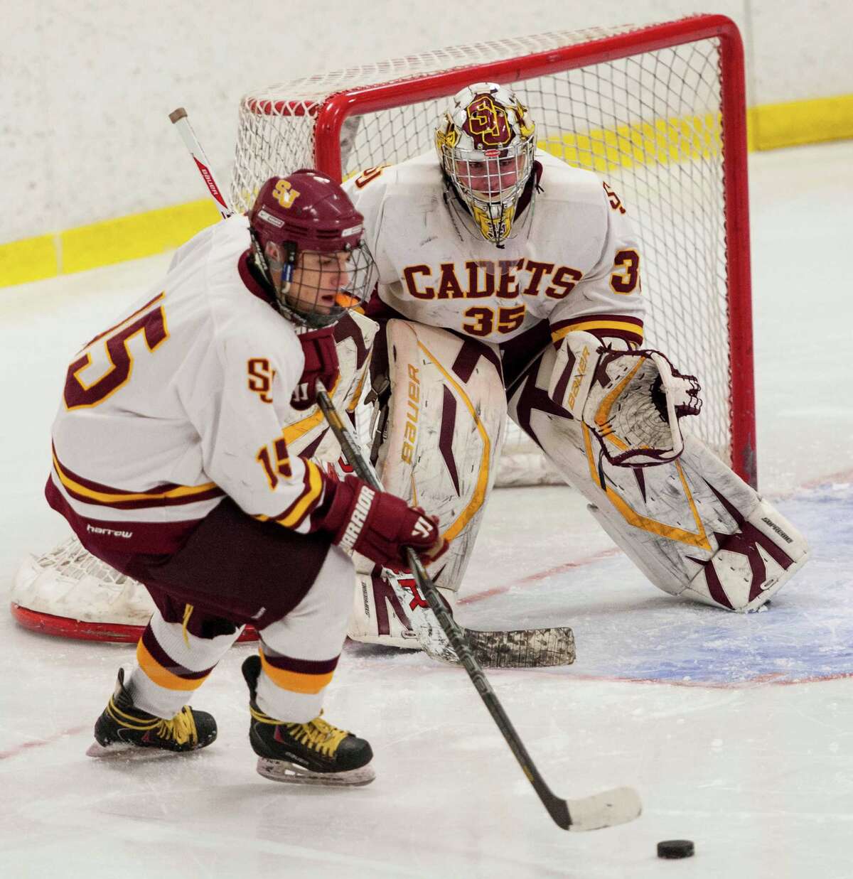 Ridgefield repeats as FCIAC Boys Hockey champs