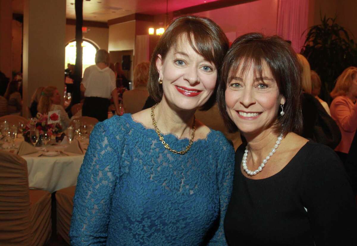 Pin Oak does barn chic