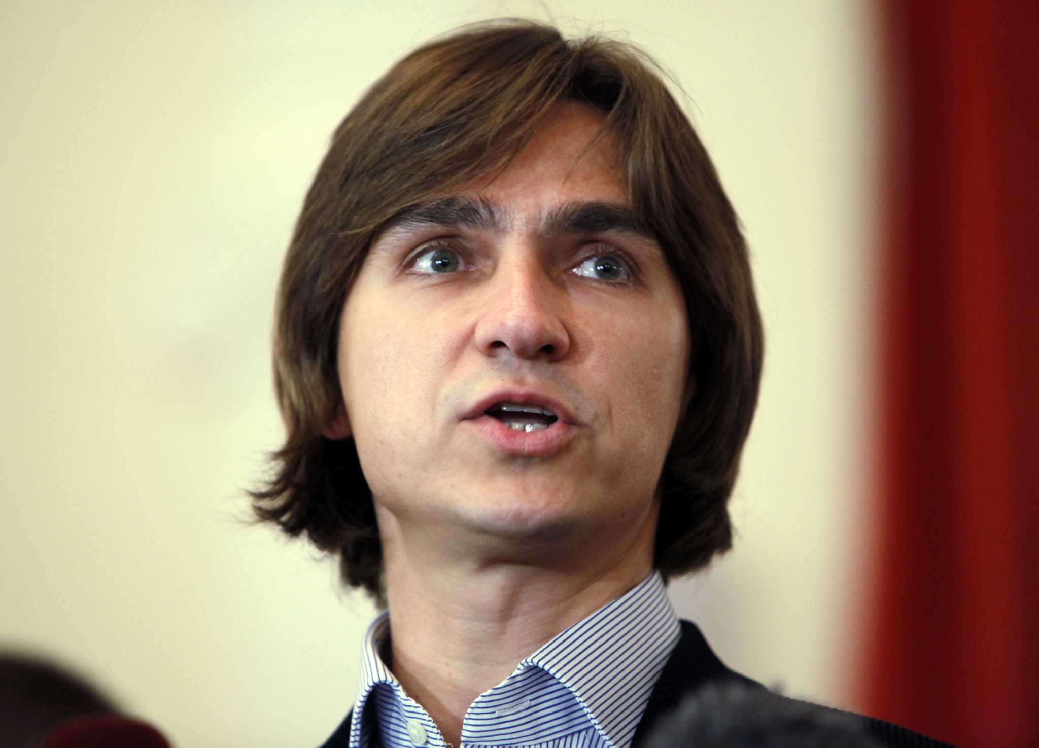 Bolshoi dancer detained in acid attack