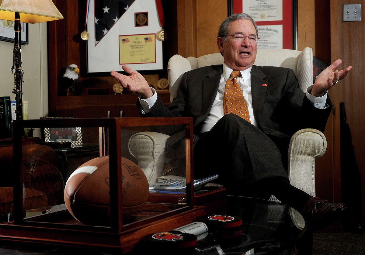 Jimmy Simmons picks the song that best sums up his presidency