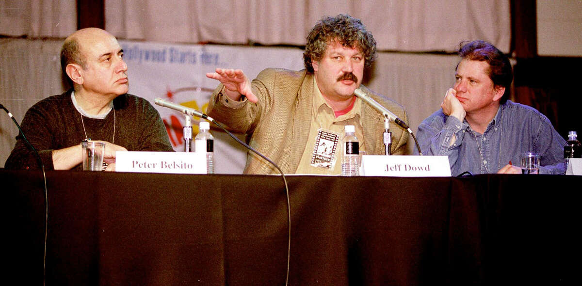 Central Texas artist paints large mural of 'The Dude' from 'Big ...