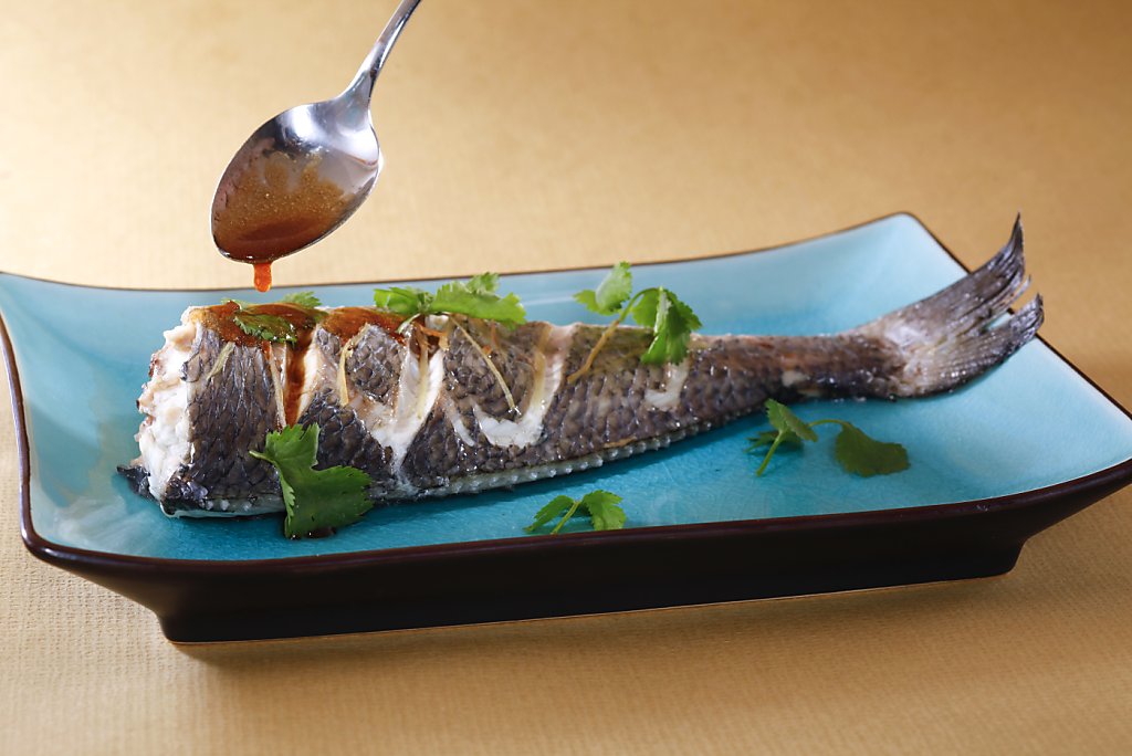 Steamed whole fish with twist, a Riesling