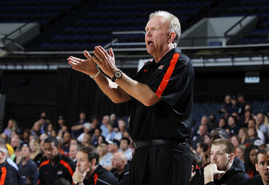 Pacific's Thomason soars to retirement
