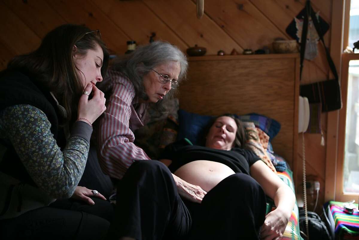 'Birth Story' review: Midwife celebrated