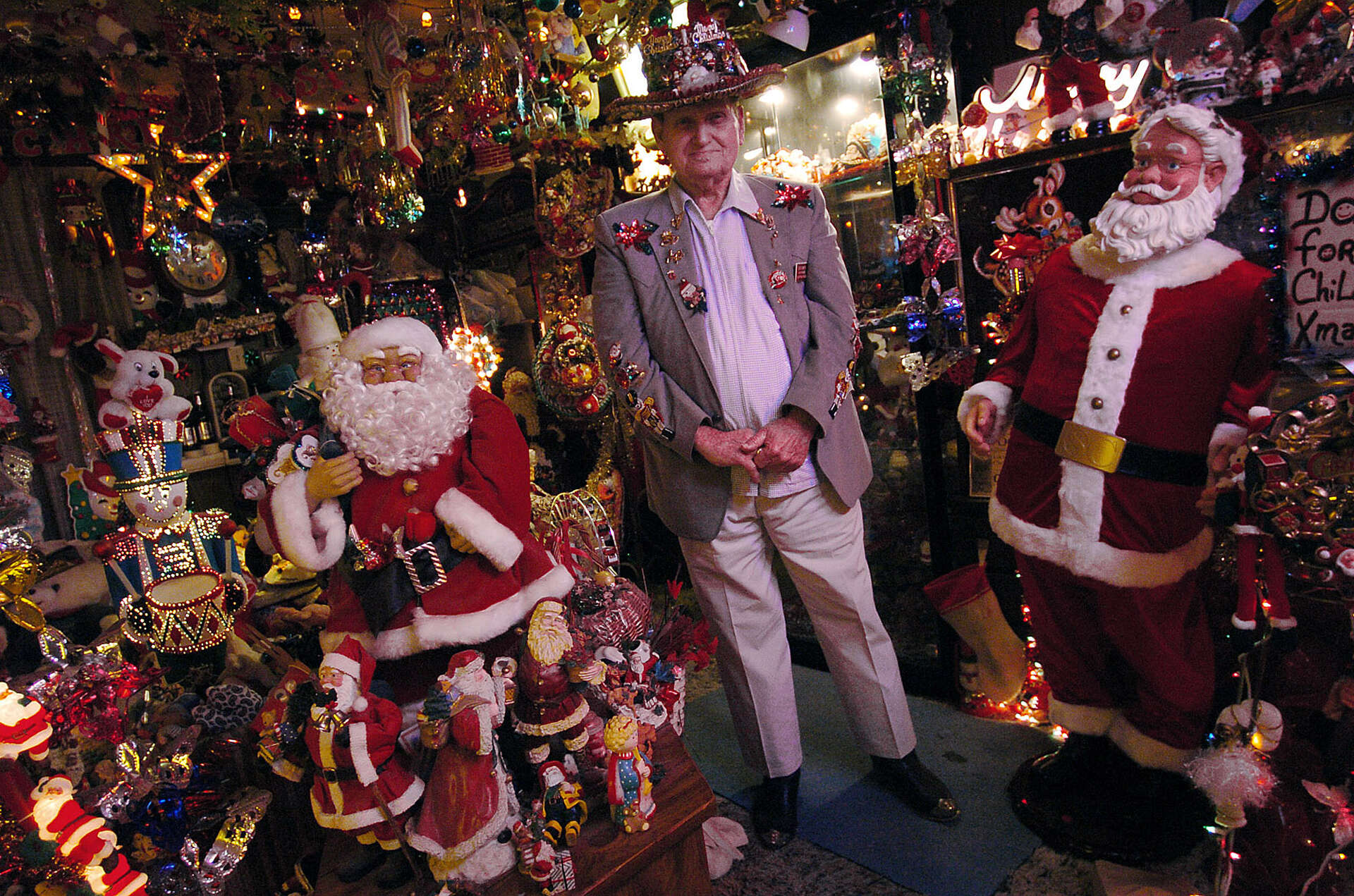 Ed Clark's Christmas house became S.A. tradition