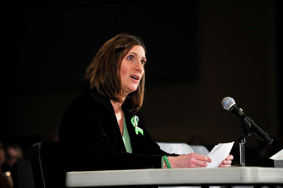 Violence in America rebuked at Newtown High hearing