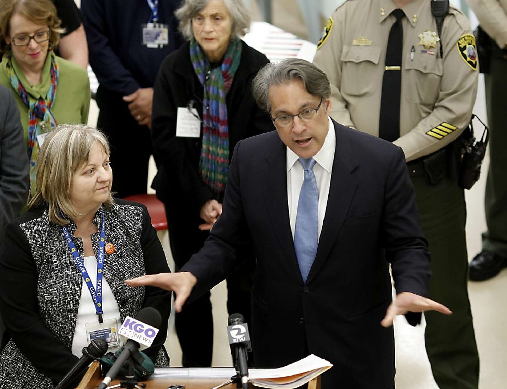 S.F. Mayor Ed Lee scores high in poll