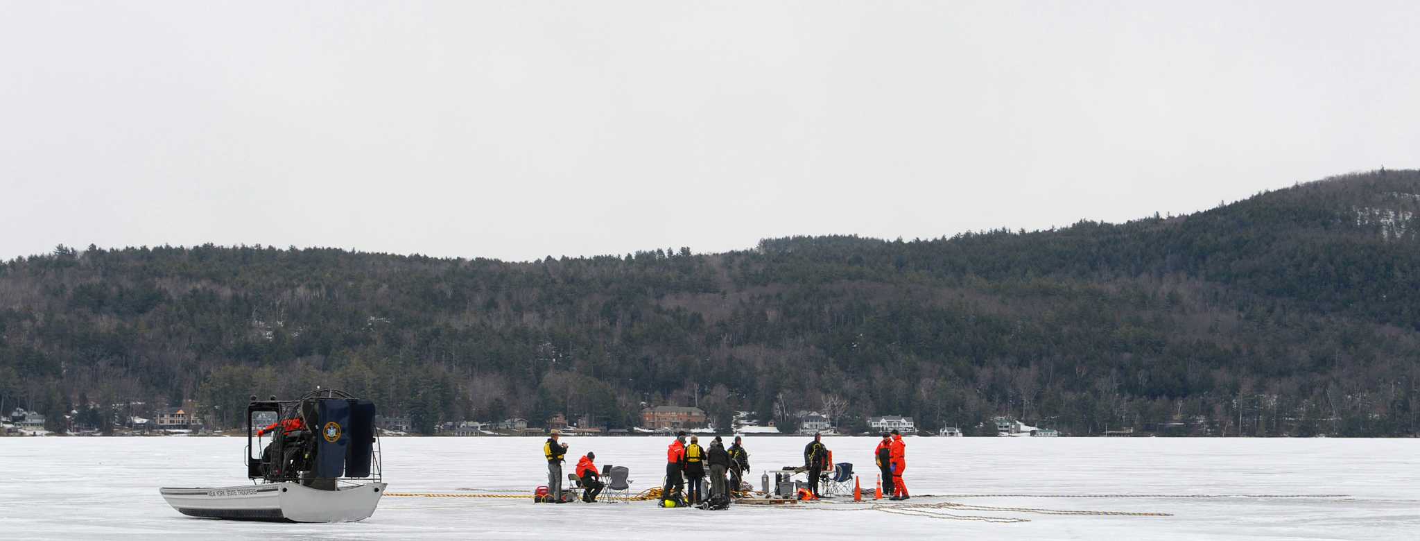 Photos: Police ice diving
