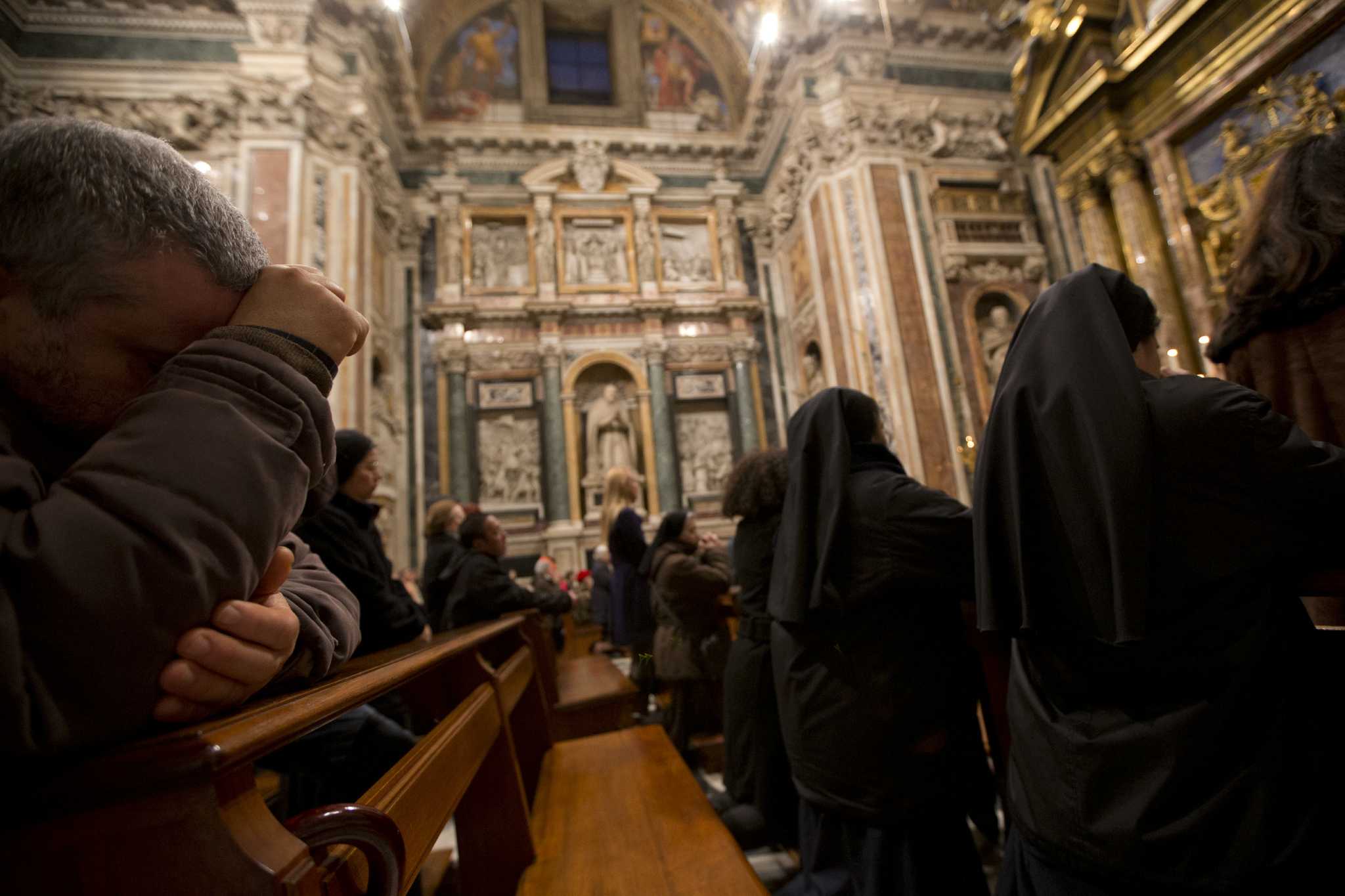 Vietnam cardinal arrives, last 1 in for conclave