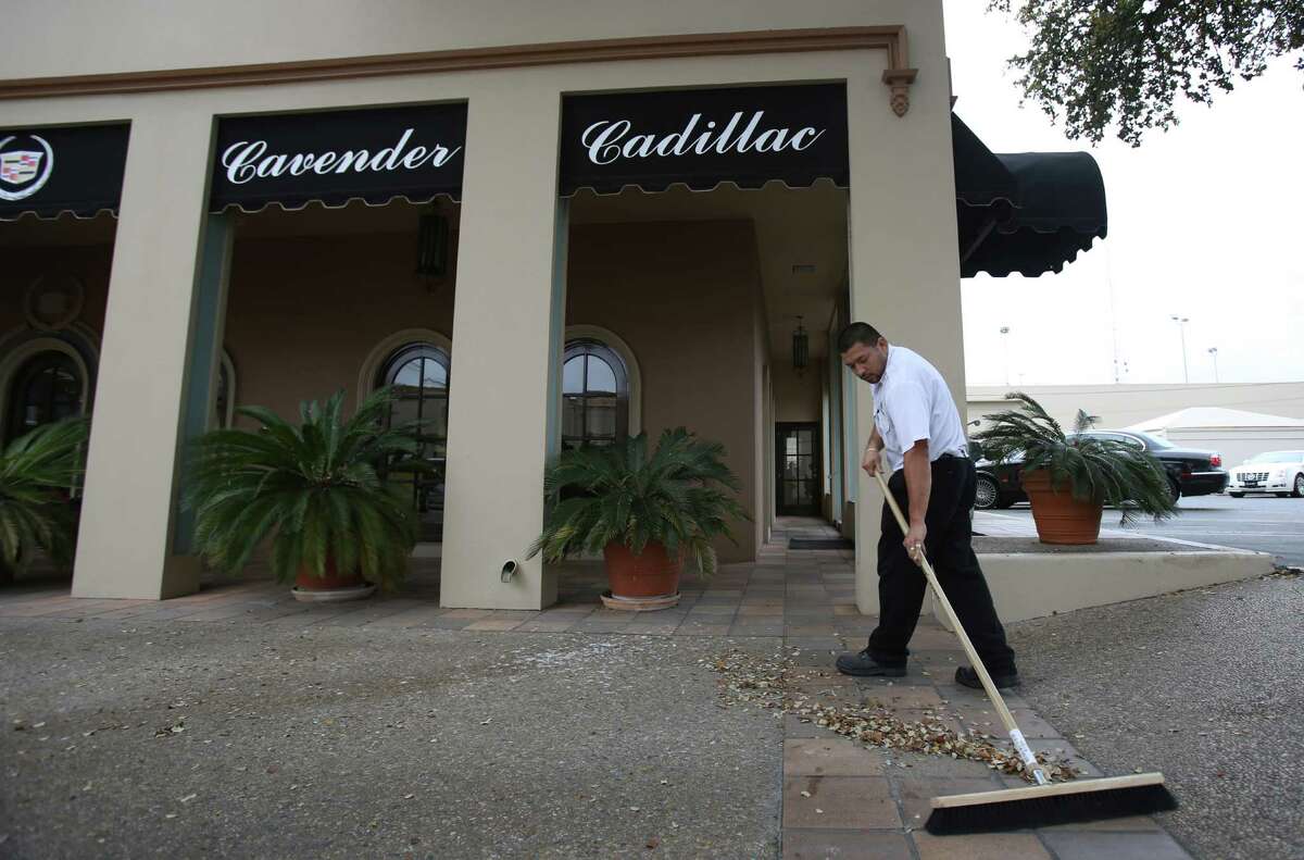 Downtown will lose a landmark: Cavender leaving