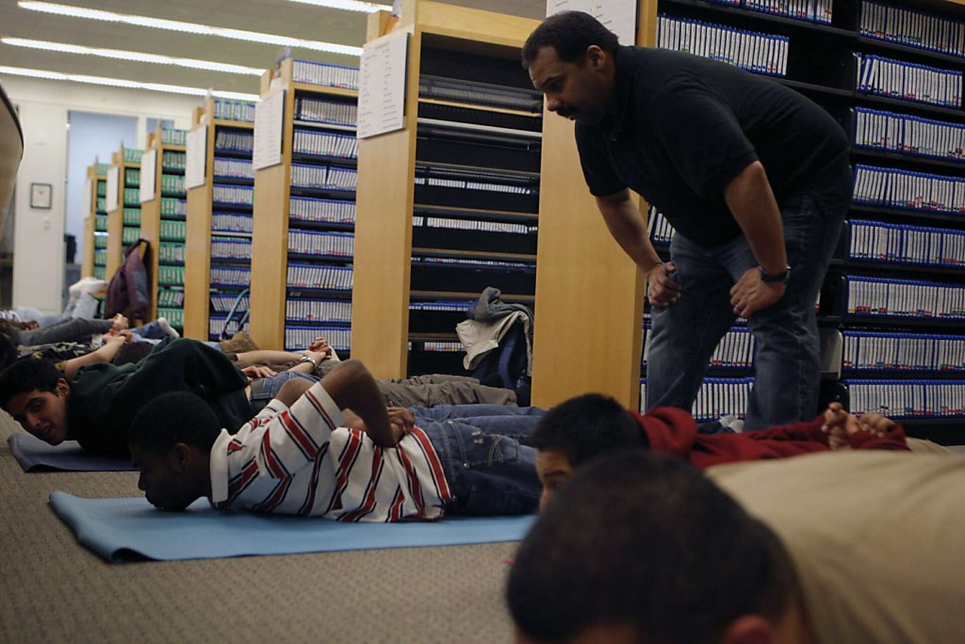 Visually impaired enjoy yoga in library