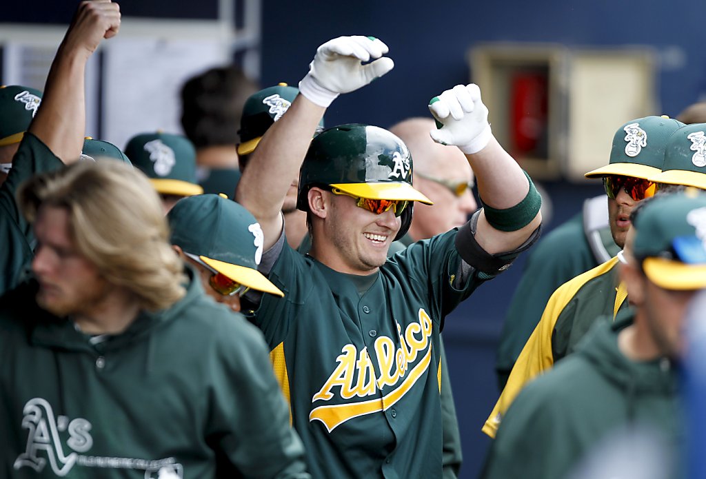 Josh Donaldson homers twice for A's