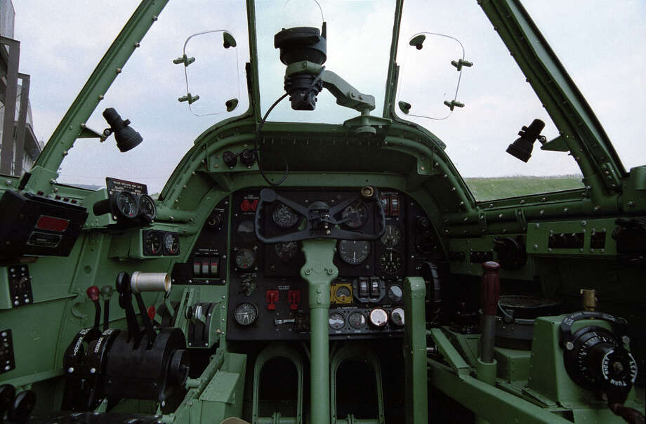 Cockpits through the decades - seattlepi.com