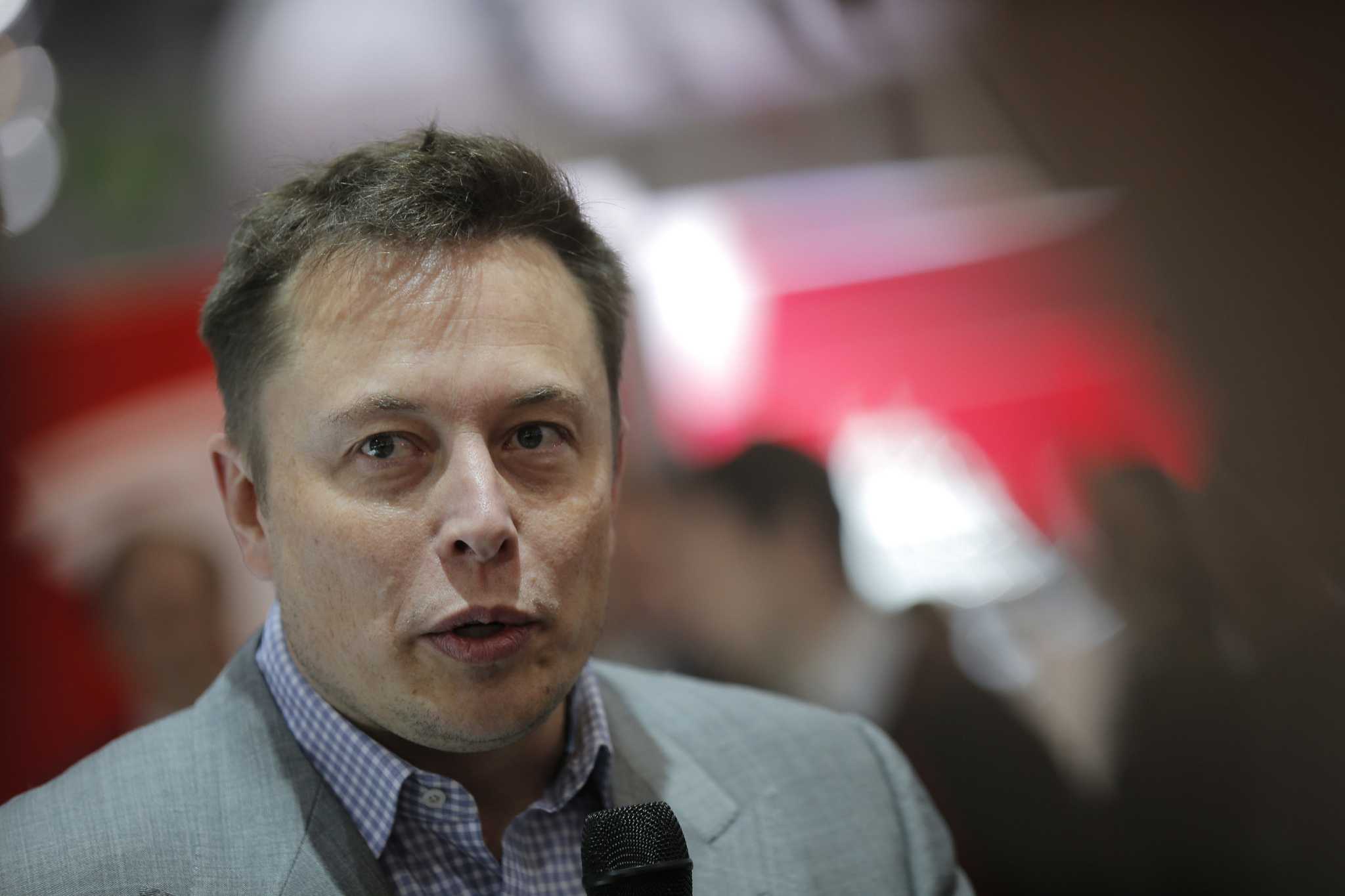 SpaceX chief to Texas: Let's make a deal