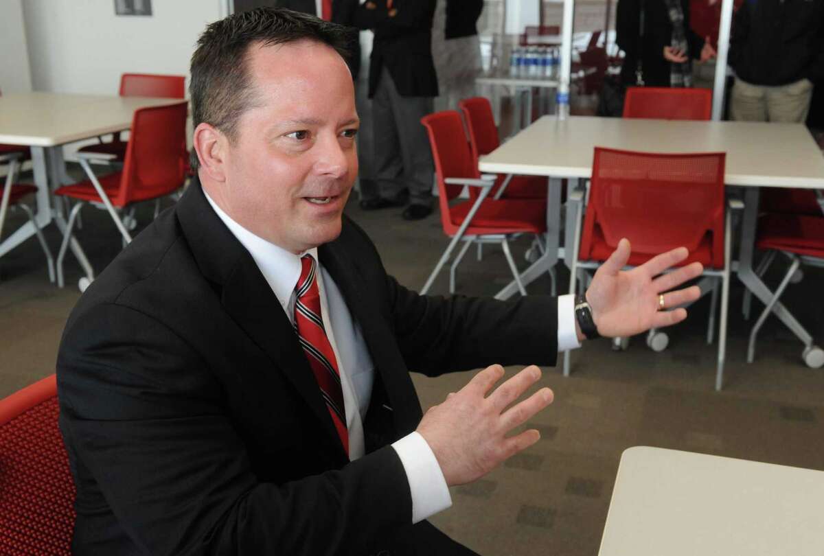 RPI names new football coach