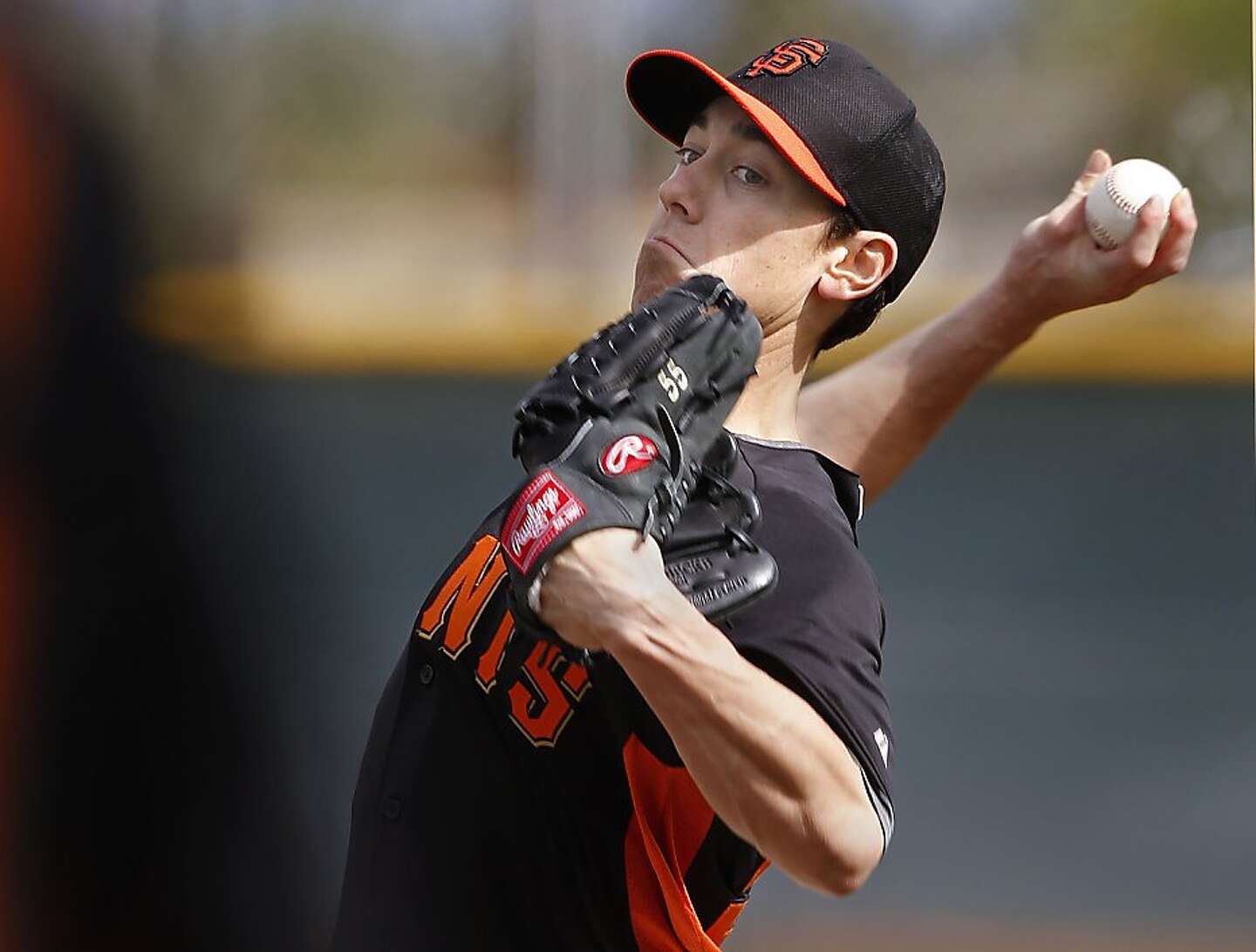 Posey's a hit at making pitches