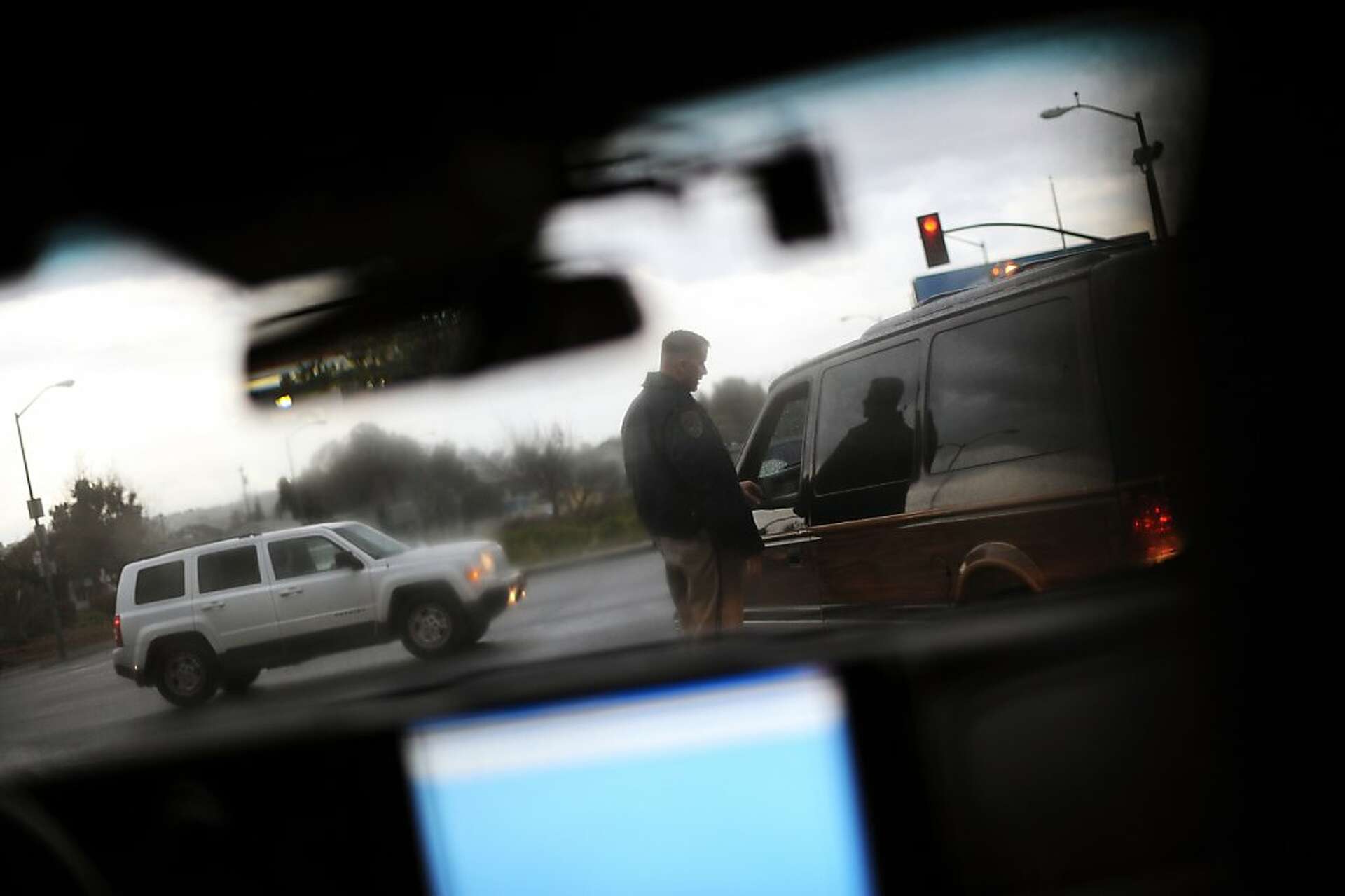Oakland's use of CHP help draws critics