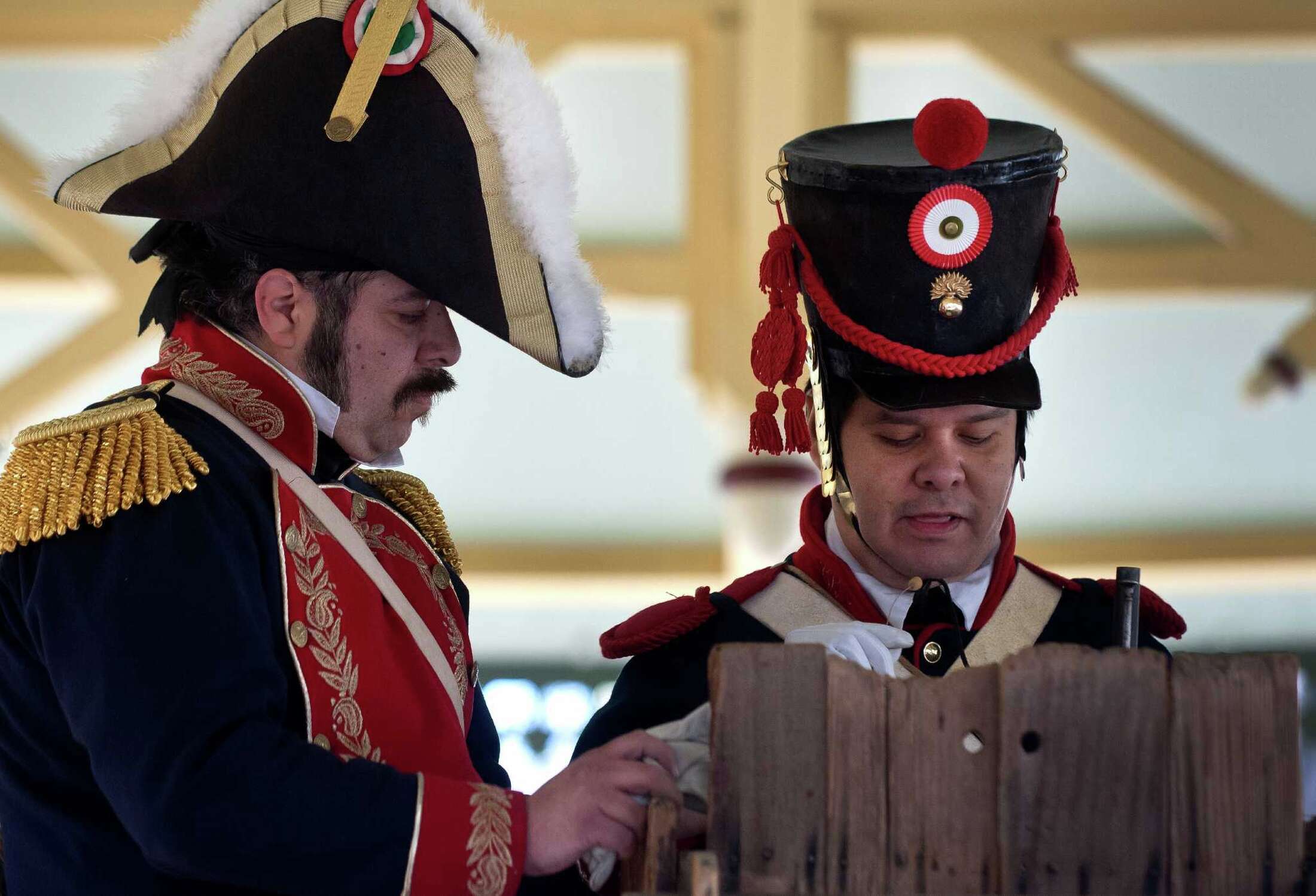 Living history group honors fallen Mexican soldiers of the Alamo
