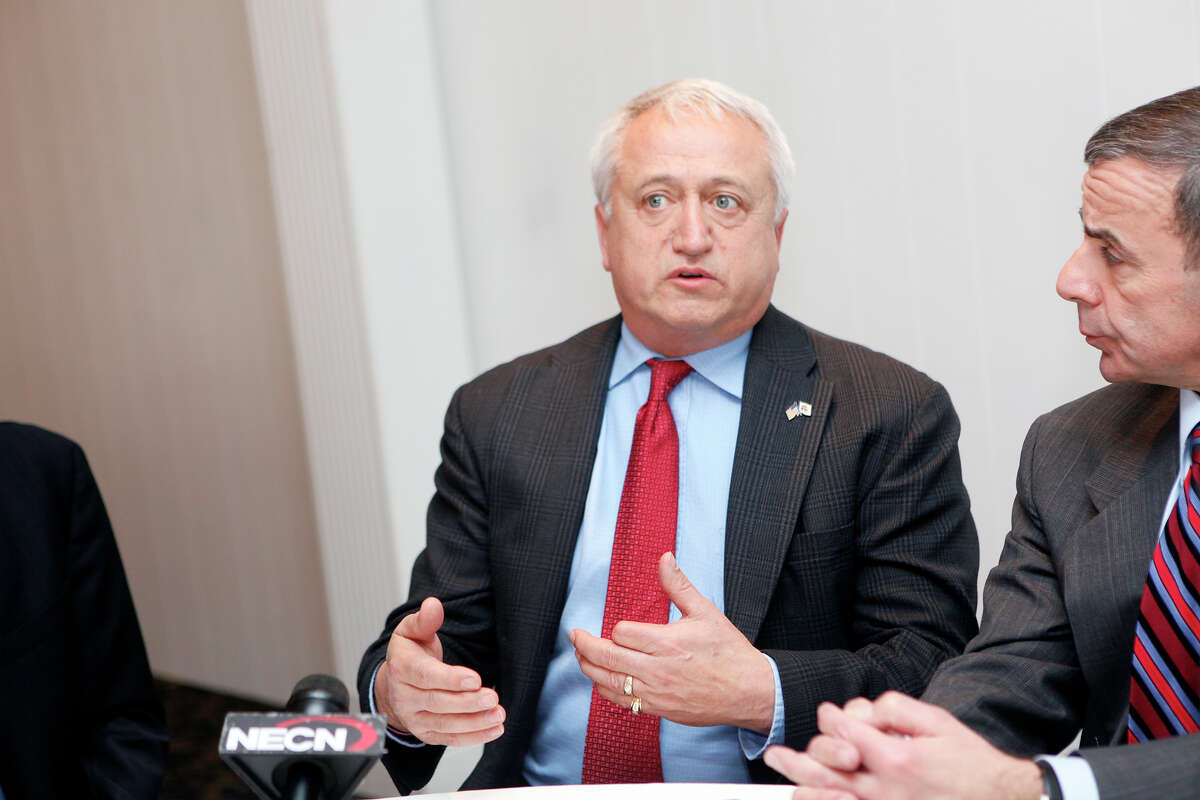 DeLauro meets with leaders about fed cuts