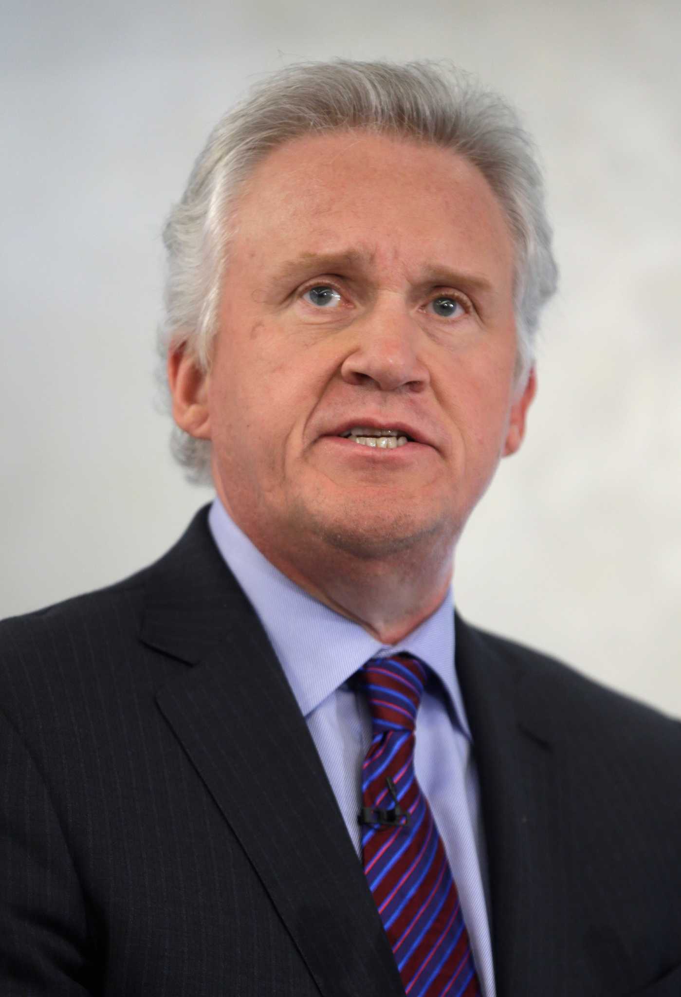 AP: GE chief's compensation totaled $21M last year