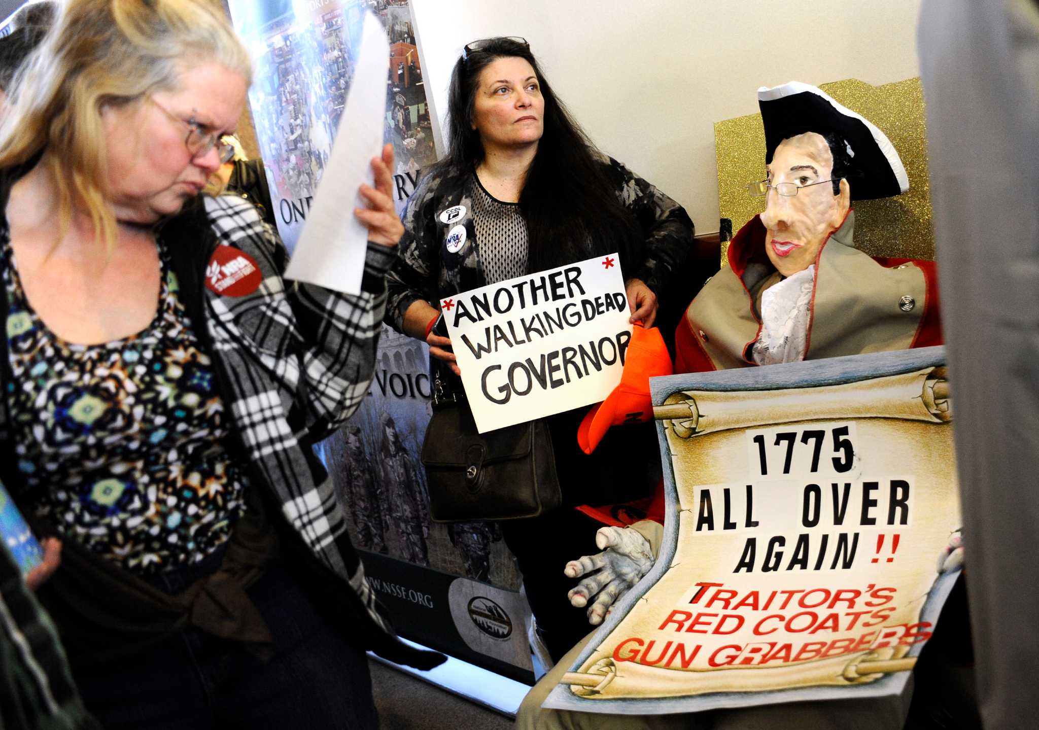 Gun owners rally in Hartford