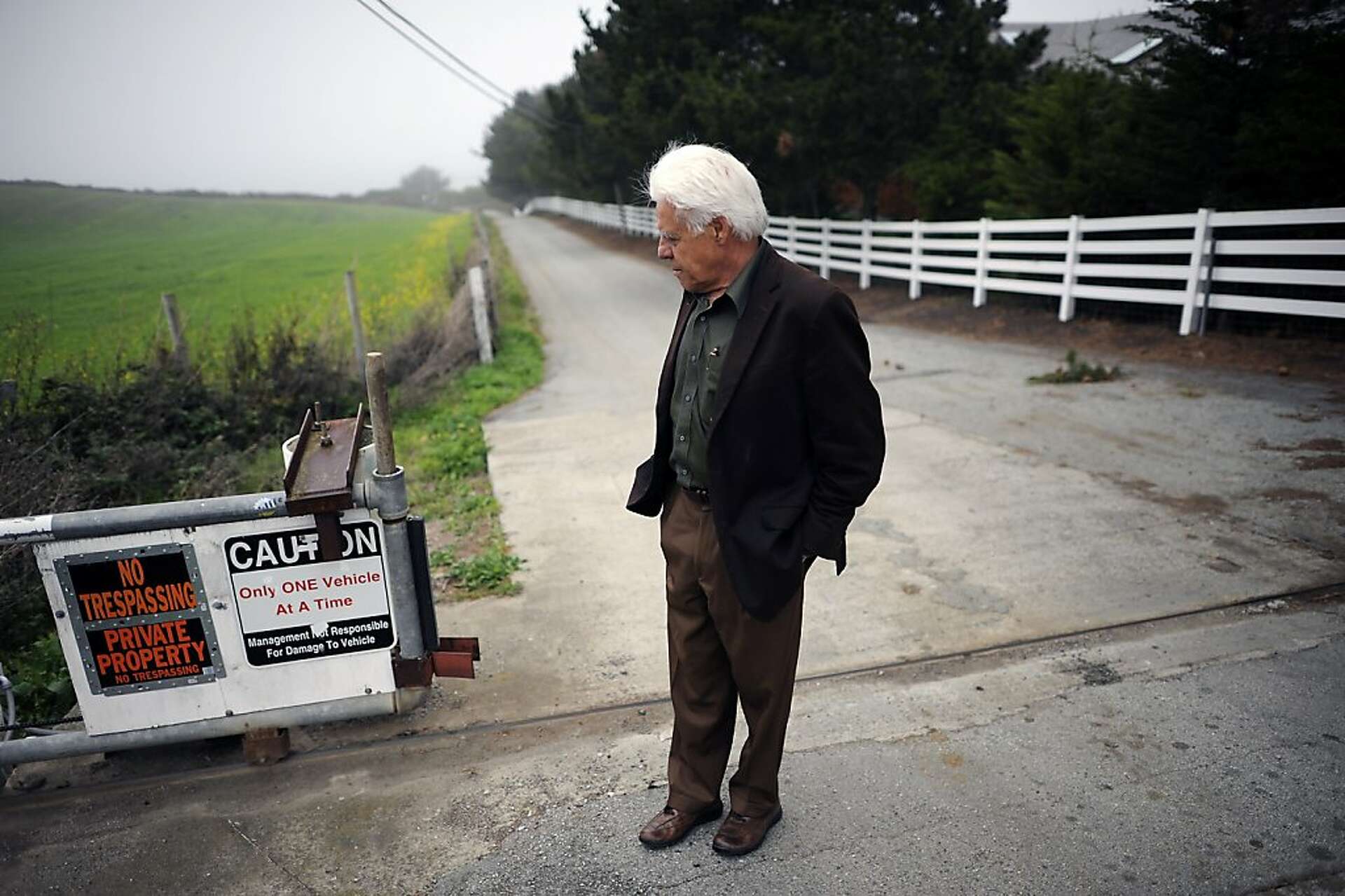 Blocked access to Martins Beach in hands of judge