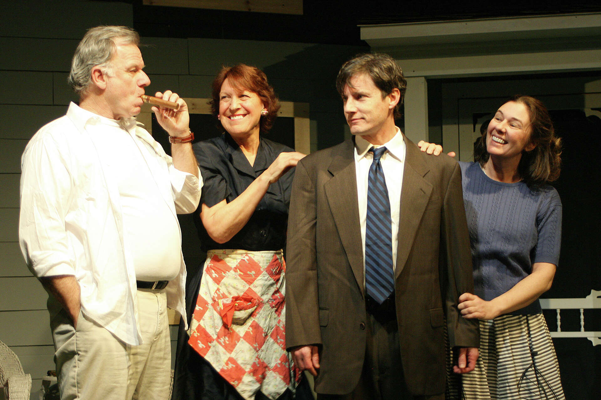 'All My Sons' poses gripping social issues
