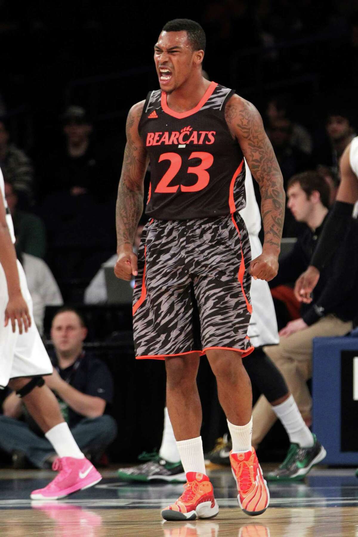 Cincinnati breaks out garish uniforms