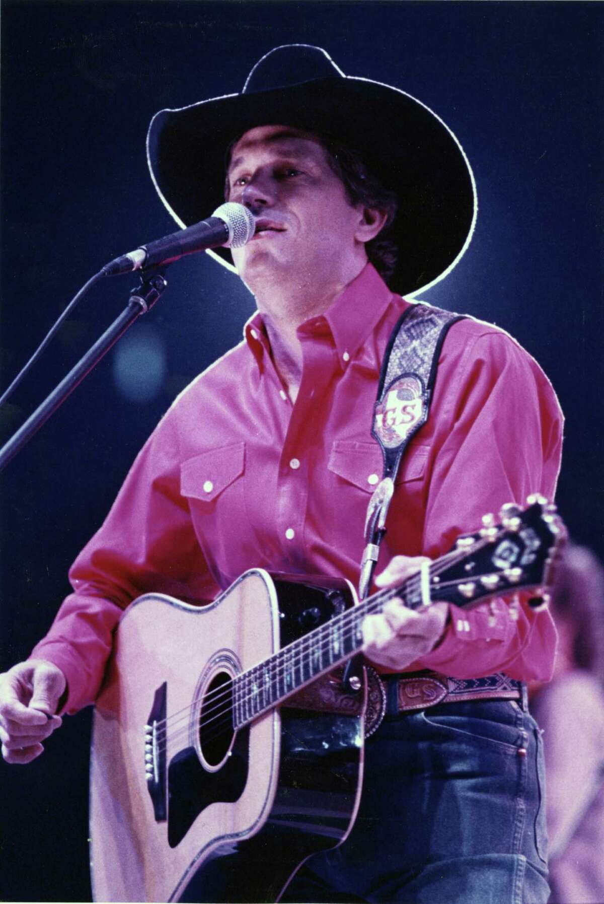 Texas prepares to weep as George Strait approaches last concert