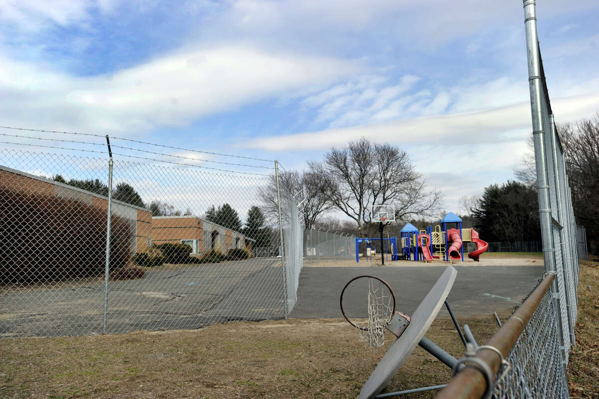 State pledges $50 million for new Sandy Hook school