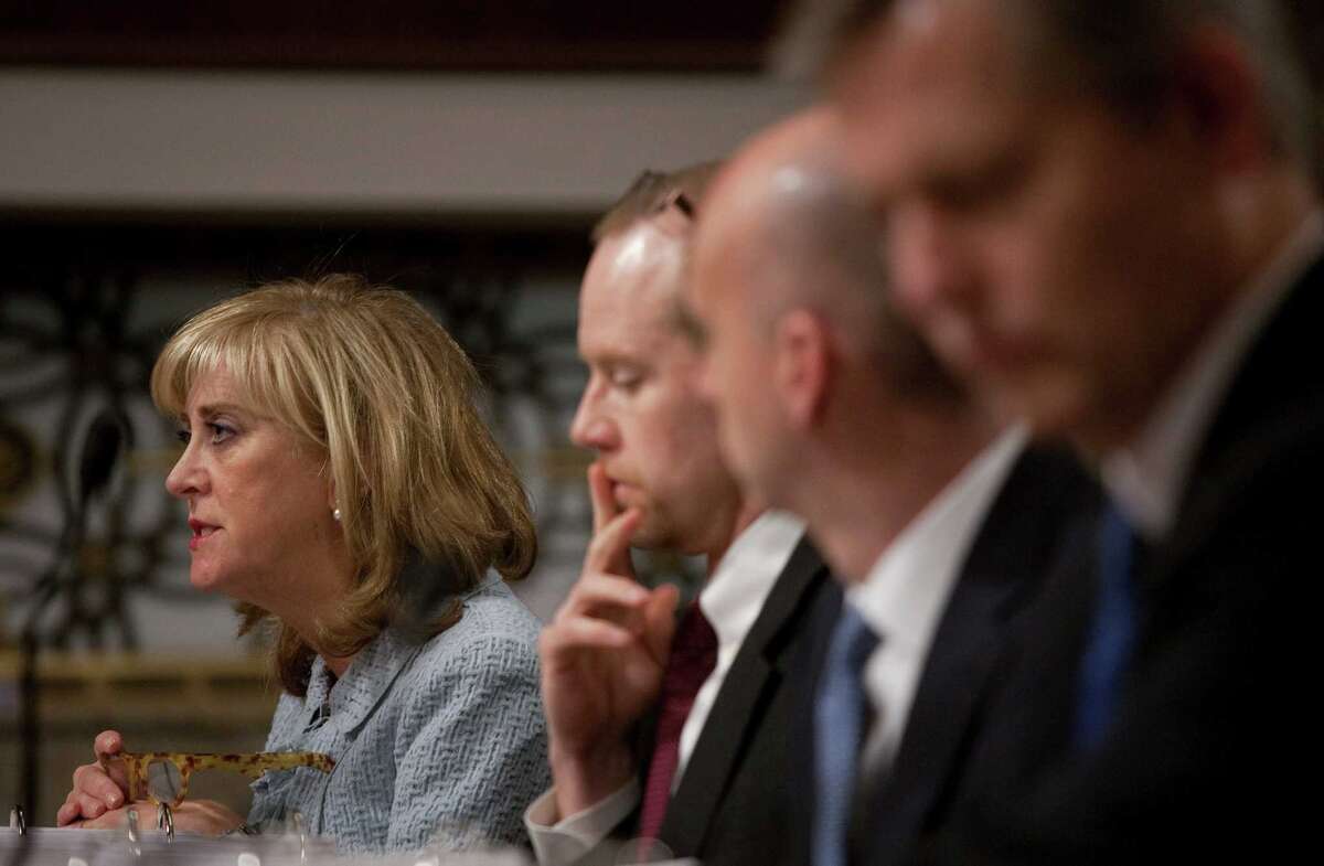 Senators grill ex-JPMorgan bosses over $6B loss